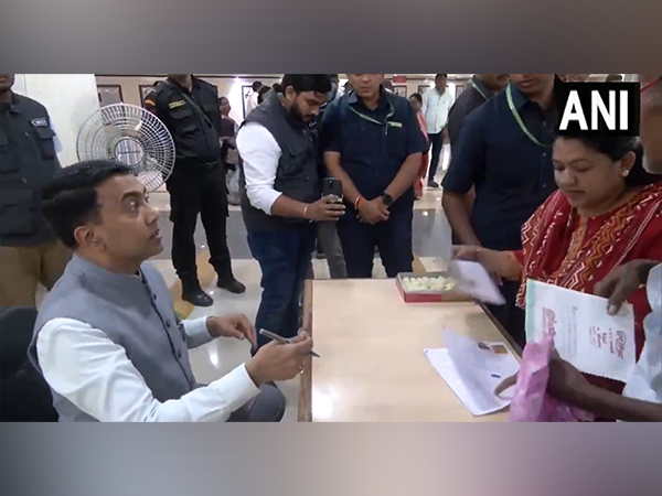 Goa CM Pramod Sawant holds Janta Darbar in Sanquelim, listens to grievances of people