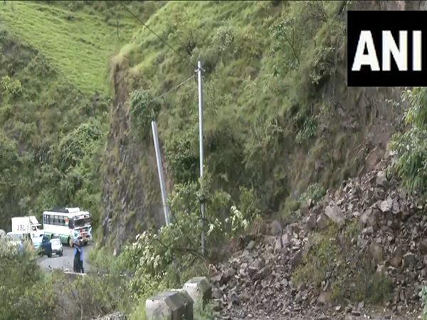 Shimla-Sunni-Karsog Highway blocked after downpour in Himachal, commuters stranded