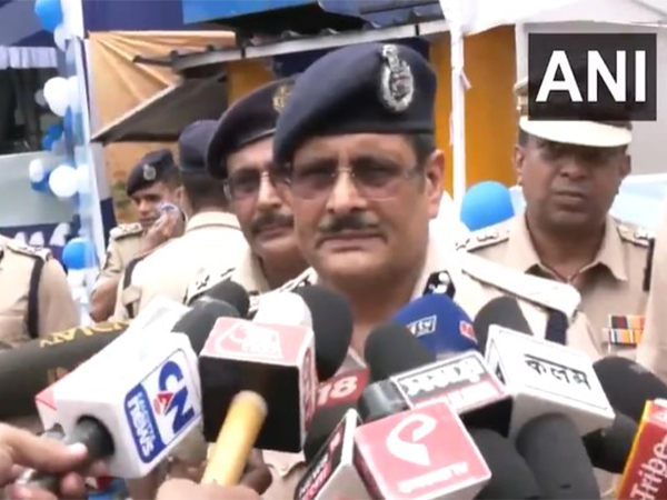 Kolkata Police Commissioner urges people to refrain from revealing identity of victim of Kolkata ...