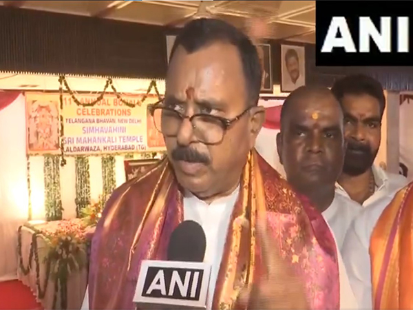 Congress MP Mallu Ravi expresses condolences towards victims of ...