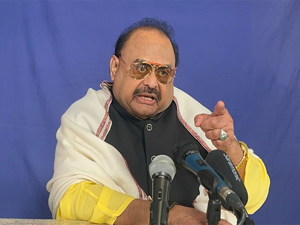 MQM leader Altaf Hussain slams Pakistan's Supreme Court, calls country ...