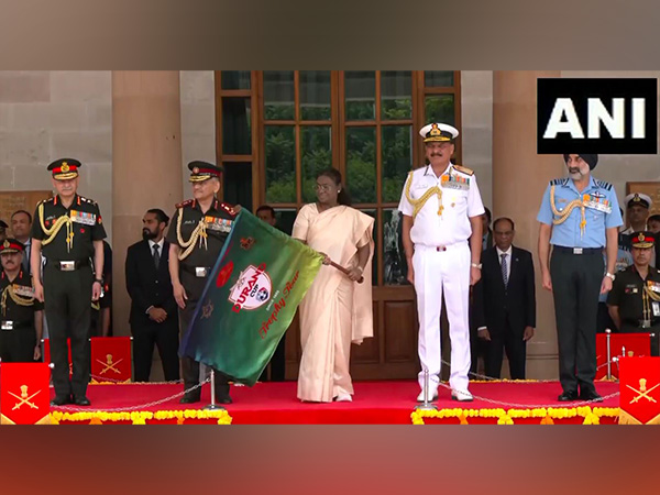 President Murmu flags off trophies of Durand Cup Tournament at Rashtrapati Bhavan Cultural Centre
