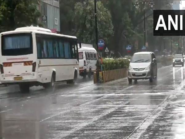 Light rain lashes parts of Mumbai, brings relief from humidity