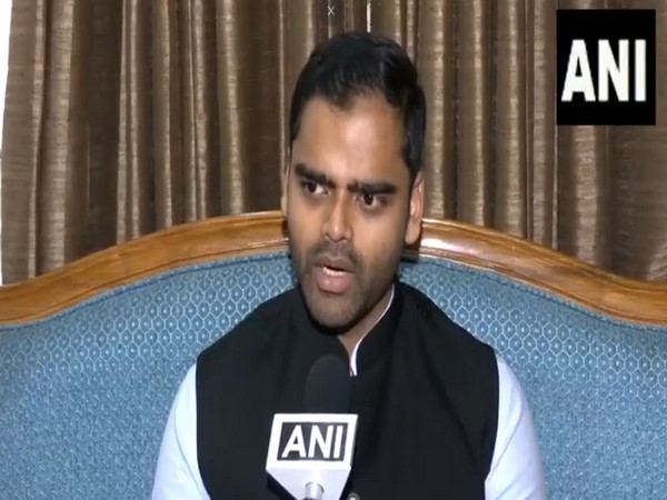 SP MP Pushpendra Saroj welcomes India-UK FTA, says it will boost ties ...