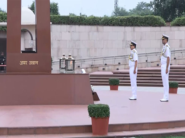 Lieutenant General Sanjay Vatsayan assumes charge as 47th Vice Chief of ...