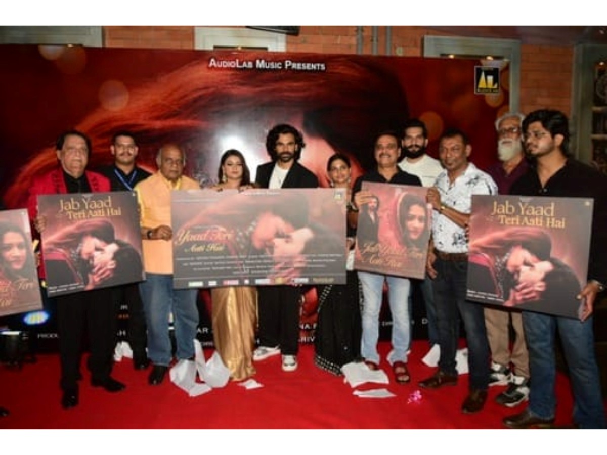 TV actor Ankit Raj and cute Shilpa Chaudhary starrer music video "Yaad ...