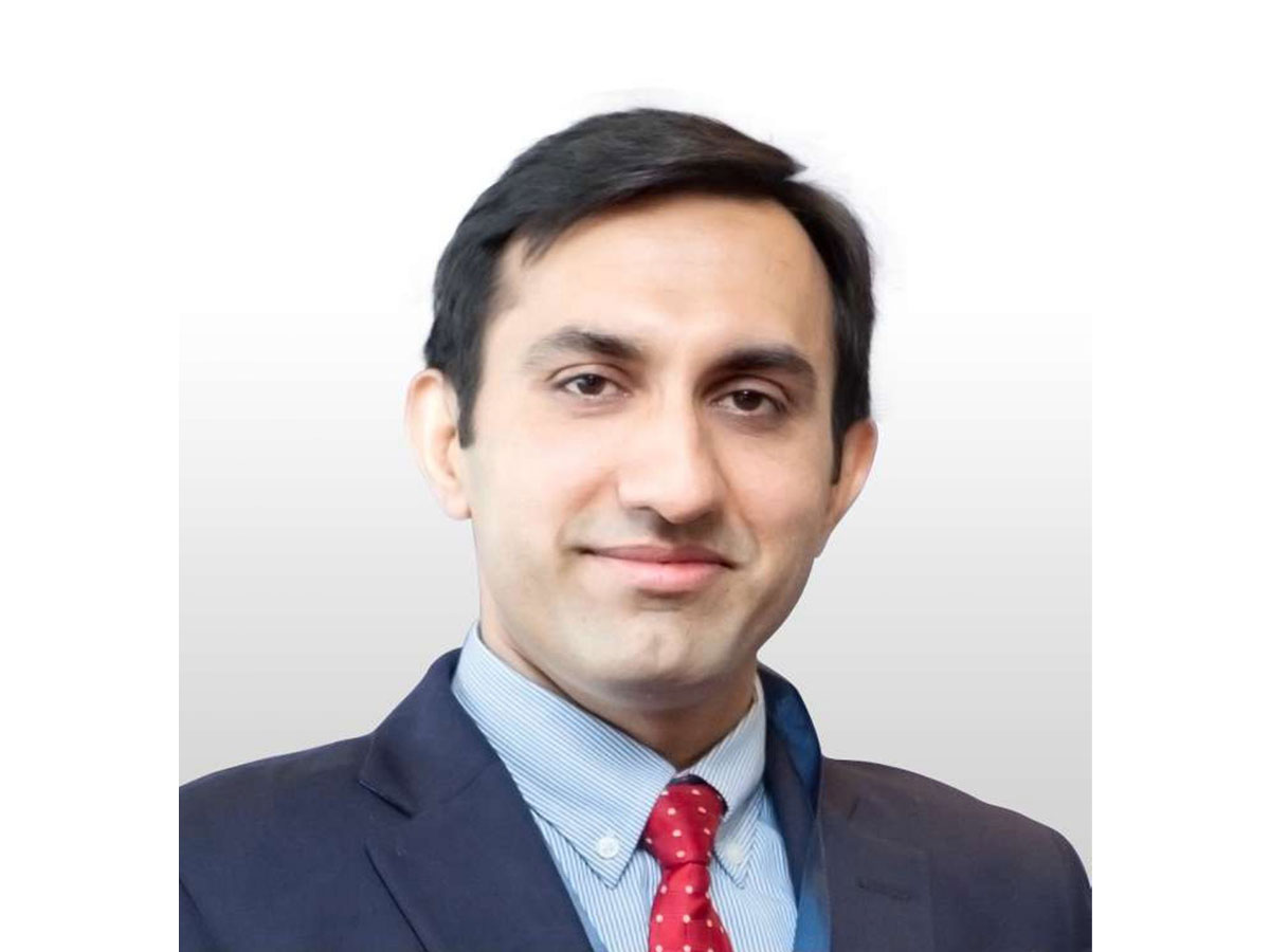 Pioneering 'Batman Procedure' Offers New Hope to High-Risk Heart Patients