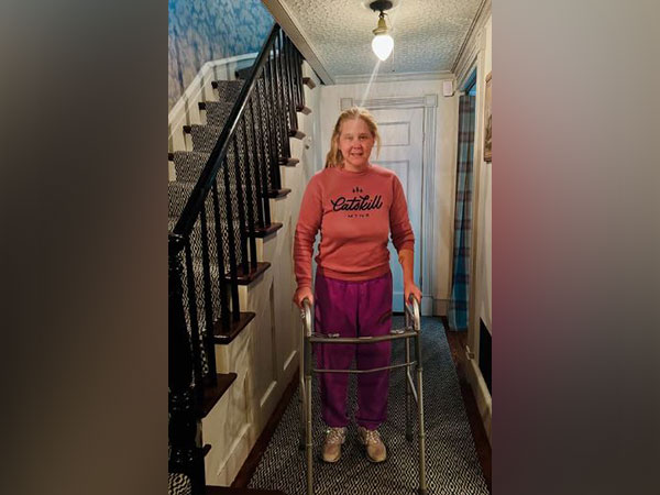 Amy Schumer shares health update after undergoing back surgery