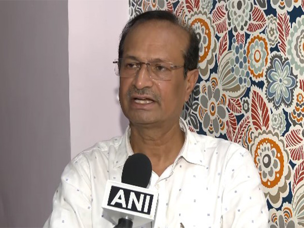 FIR filed against Sanjay Kumar of CSDS over social media posts ...