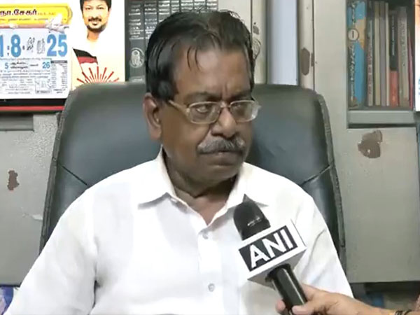 "Vijay expressed his ignorance of politics": says DMK leader Elangovan ...