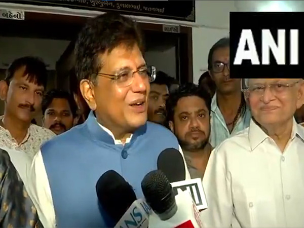 Union Minister Piyush Goyal meets with Jain community in Mumbai on Day ...