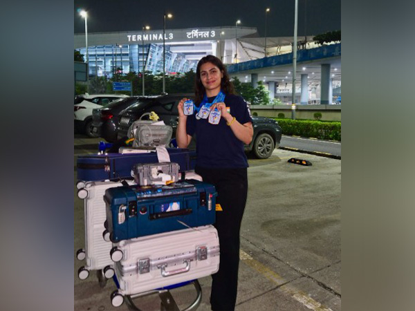 Manu Bhaker signs off Asian Shooting Championship with three bronze ...