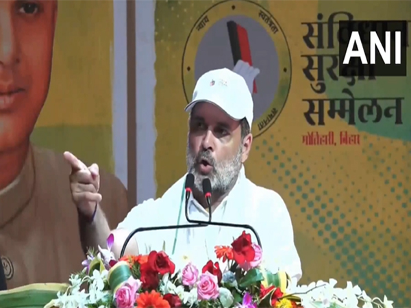 "Pradhan Mantri vote chor hai ...": Rahul Gandhi slams PM Modi during ...