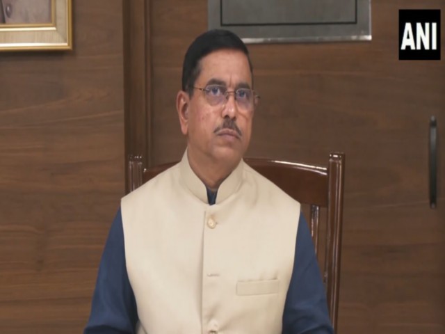 Rahul Gandhi should extend unconditional apology: Pralhad Joshi on 'abuse' against PM Modi