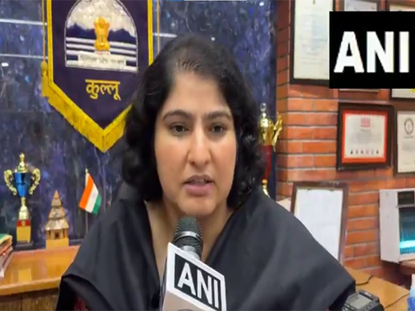 NHAI deploys Army's Chinook helicopter to airlift machinery for ...