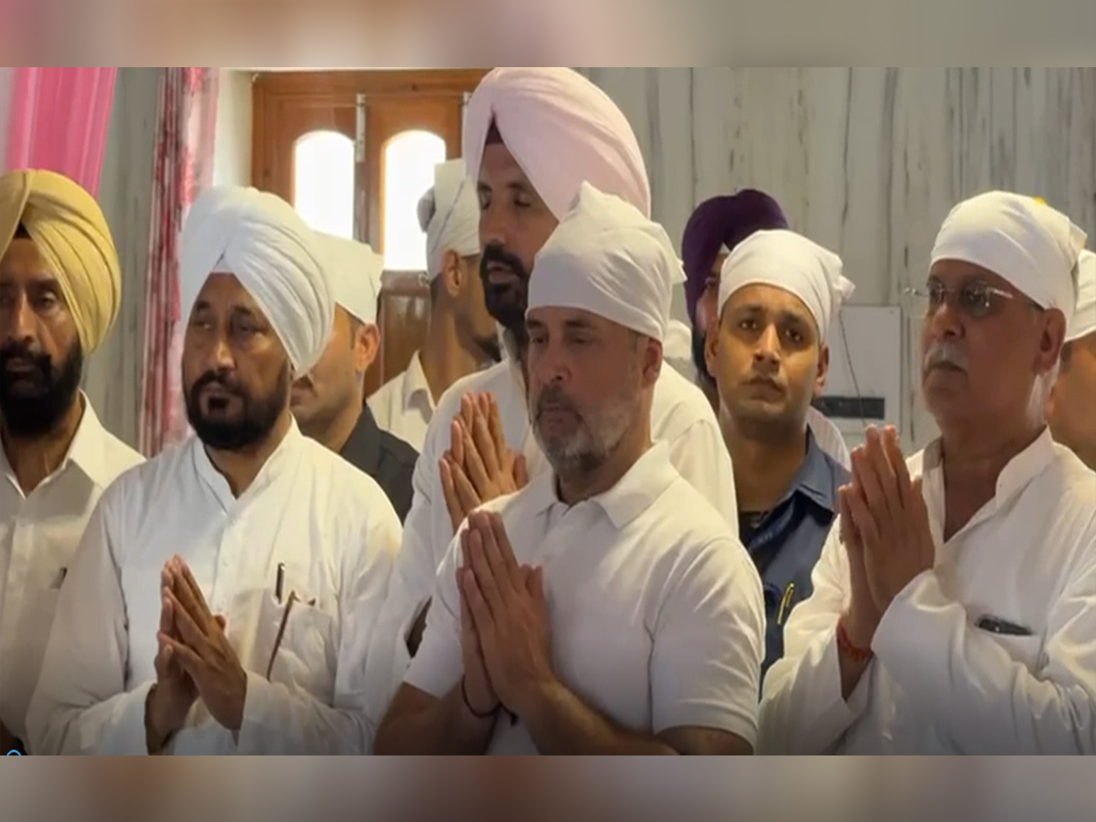 Congress MP Rahul Gandhi visits Baba Budha ji Samadh Astan Gurudwara