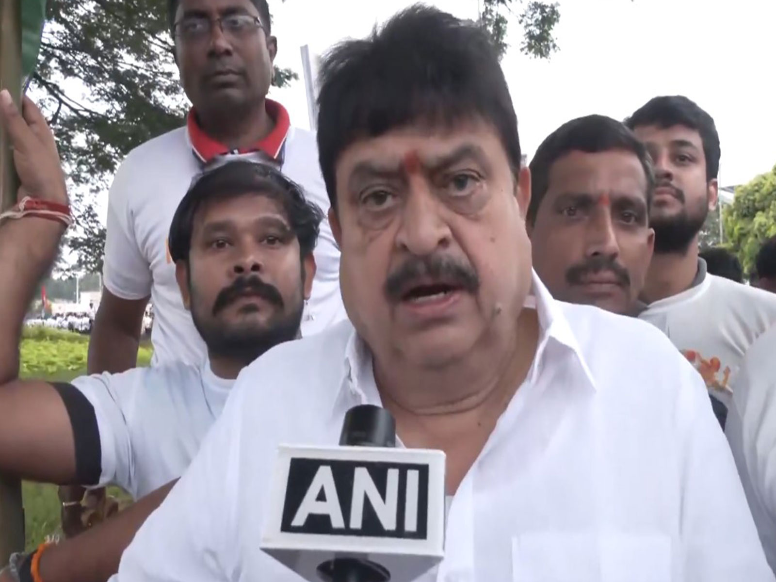 "PM Modi motivates youth to make a drug-free country": Telangana BJP ...