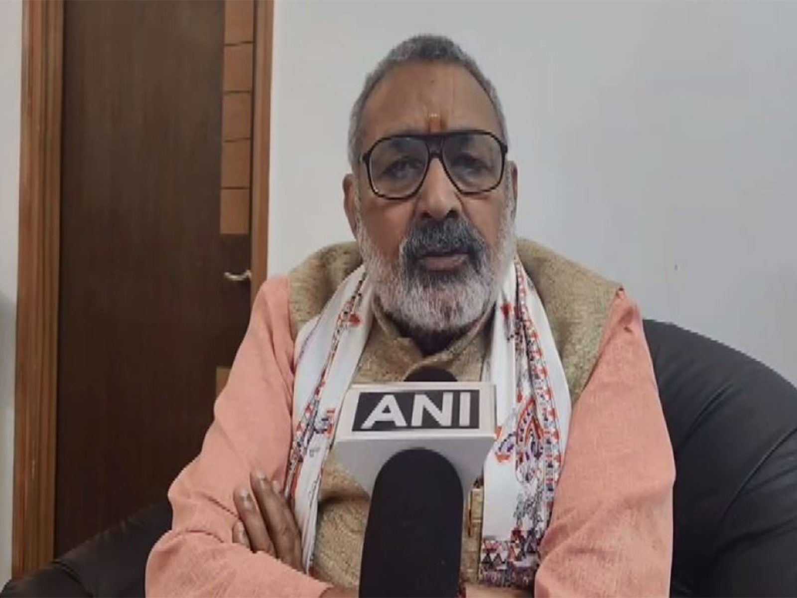 'Coming to save infiltrators': Giriraj Singh on AIMIM chief Owaisi's ...
