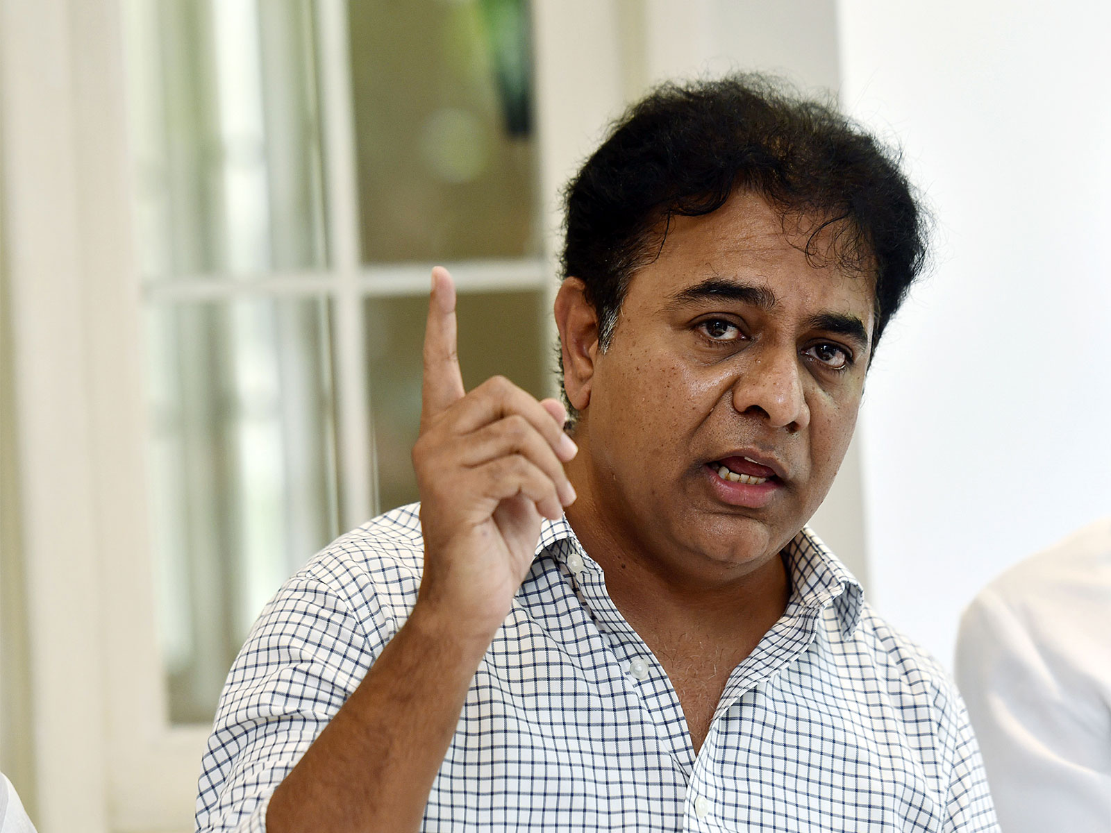 Poor, middle-class wallets hit hard: KTR slams Telangana CM Revnath ...