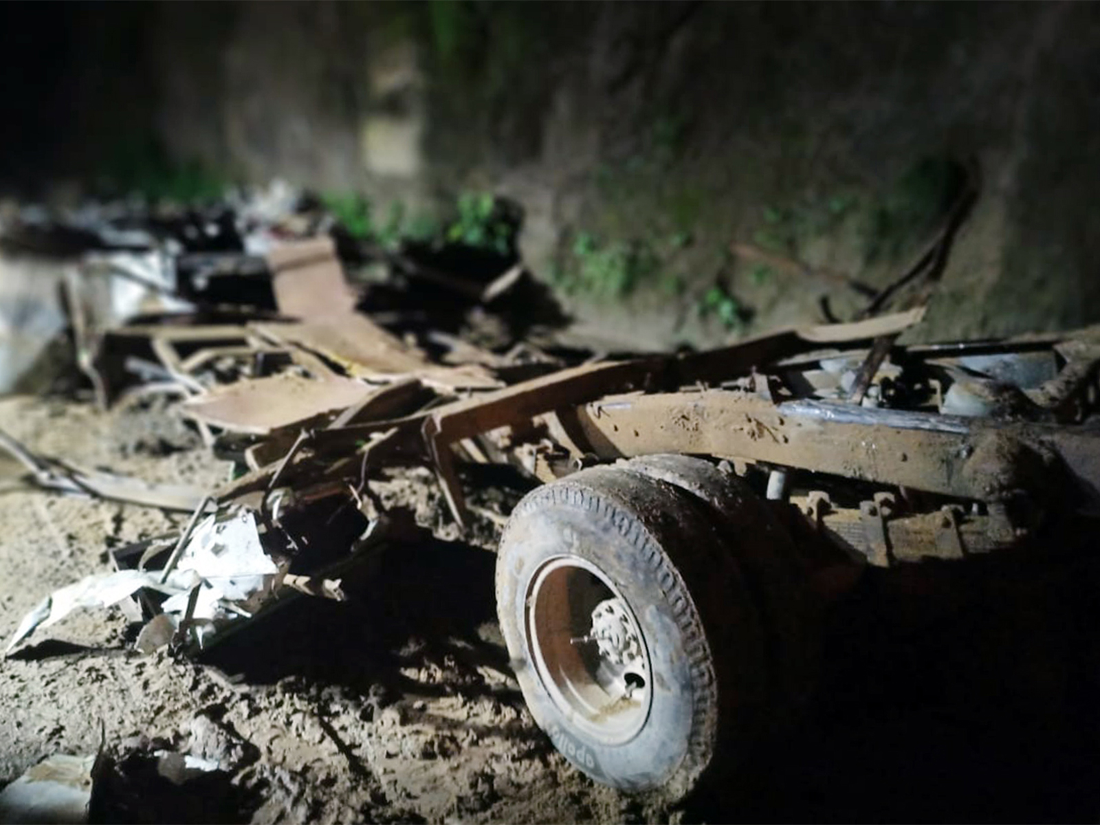 Search continues after landslide buries bus in Himachal's Bilaspur; death toll 15