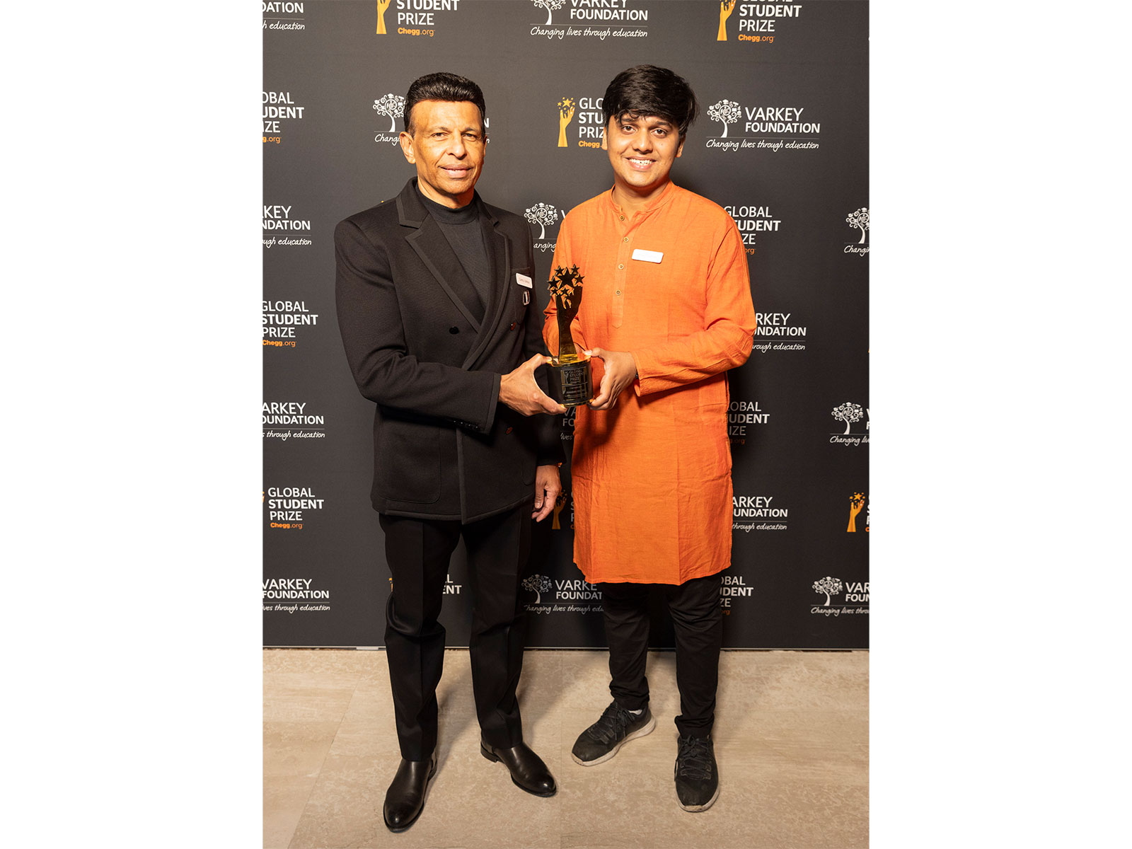 Bihari Winner of USD 100,000 Global Student Prize Returns Home, Calls ...