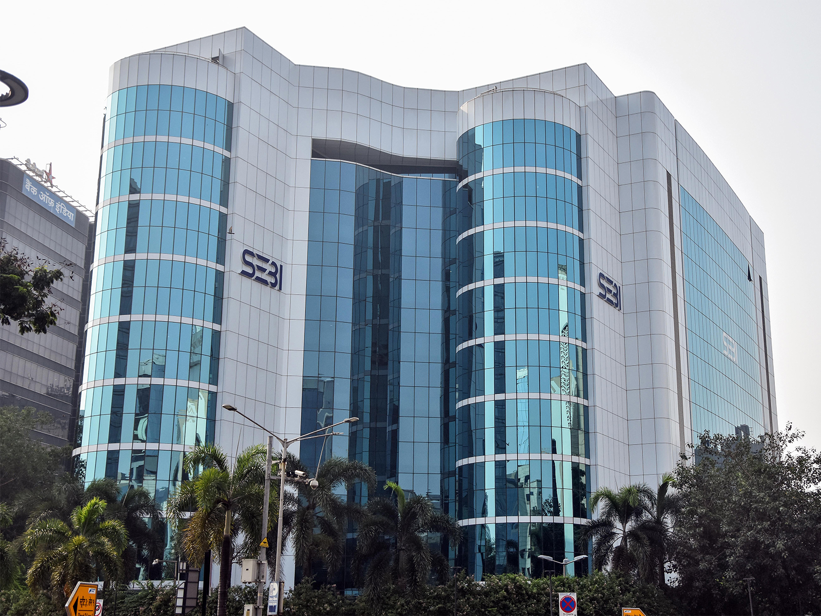 SEBI invites public comments on proposal to standardise mutual fund ...