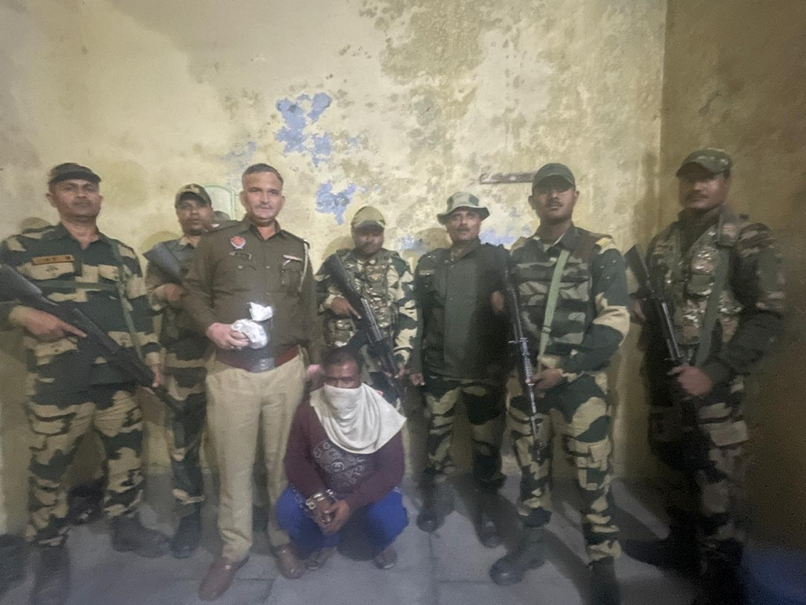 BSF, Punjab Police nab drug peddler, recover 80 grams of heroin