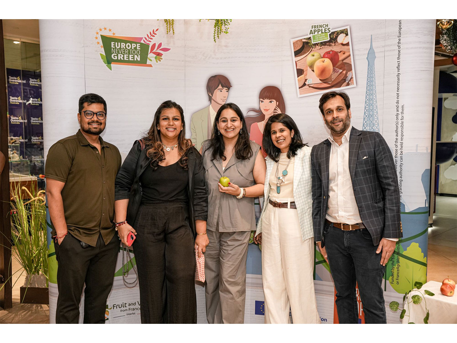 French apples showcased in Mumbai ahead of all-India retail roll out