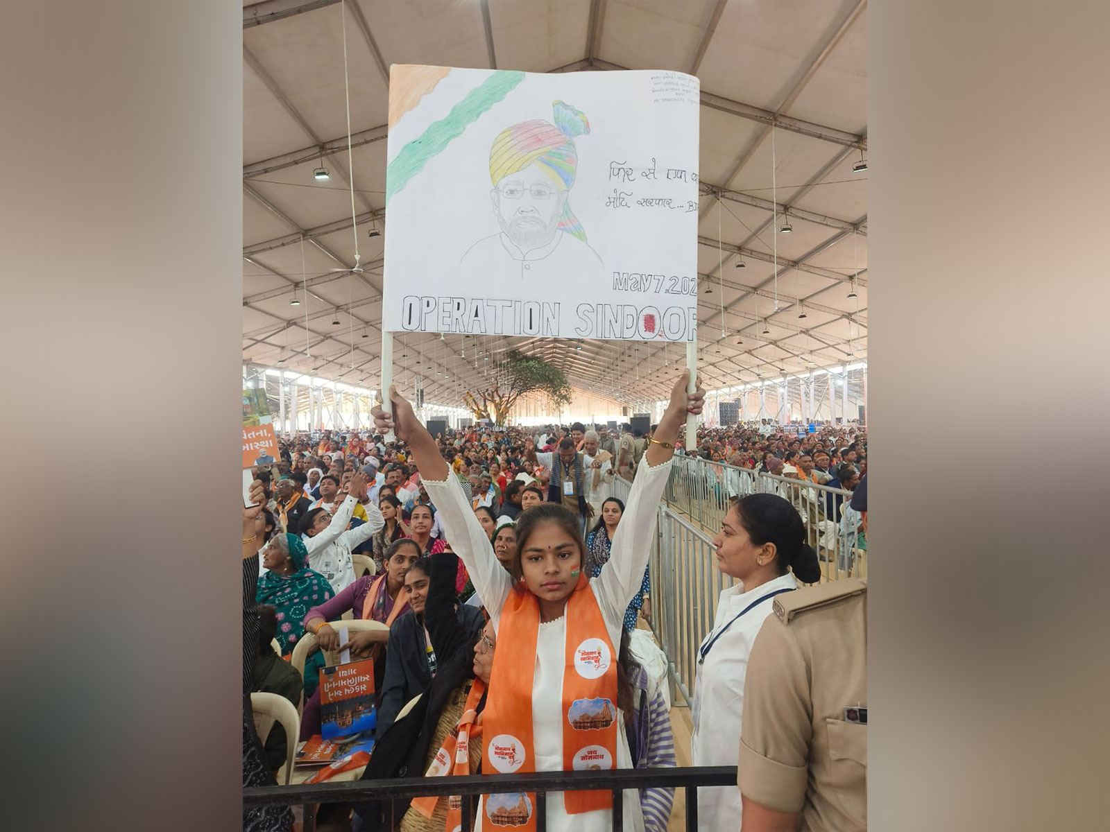 10-year-old girl highlights Operation Sindoor valour at 'Shaurya Sabha ...