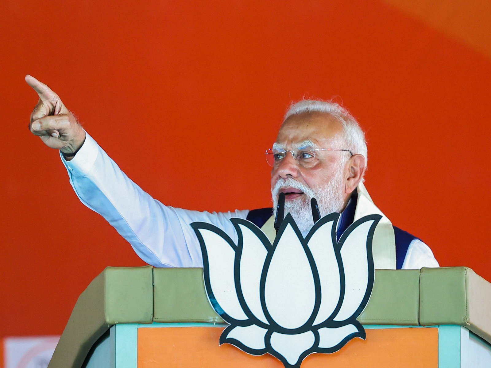 "Due to Maha Jungle Raj...": PM Modi slams TMC over Messi-event chaos ...