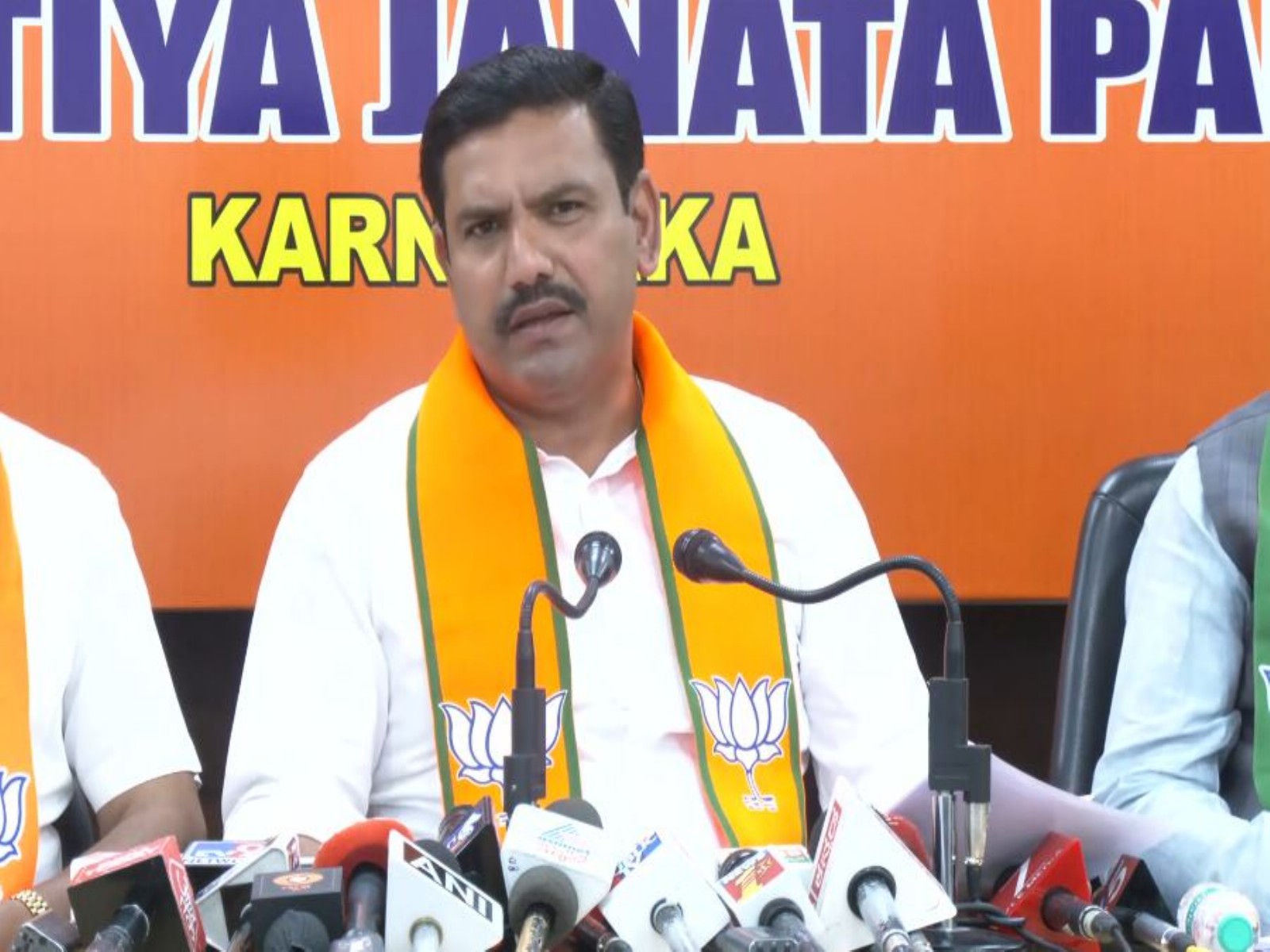 "State Govt's guarantee schemes mere election gimmicks...": Karnataka ...