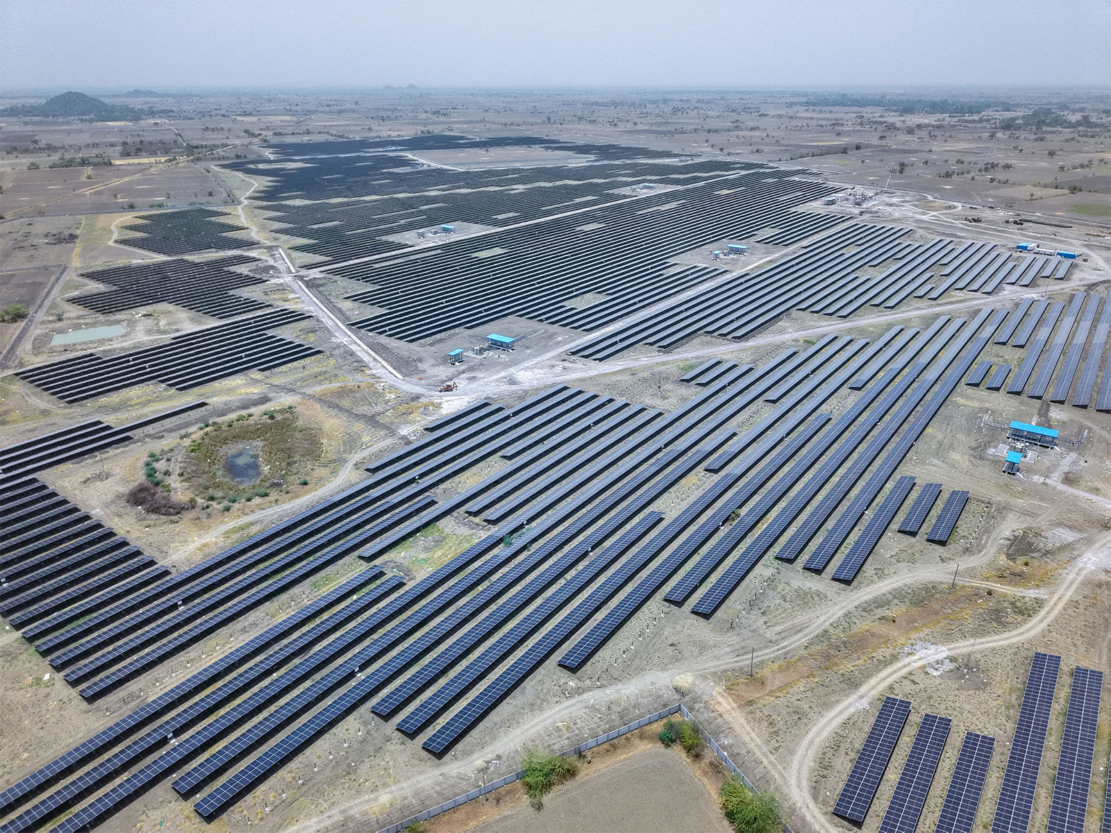 Sunsure Energy commissions 105 MWp solar plant in Mahoba; kicks off ...