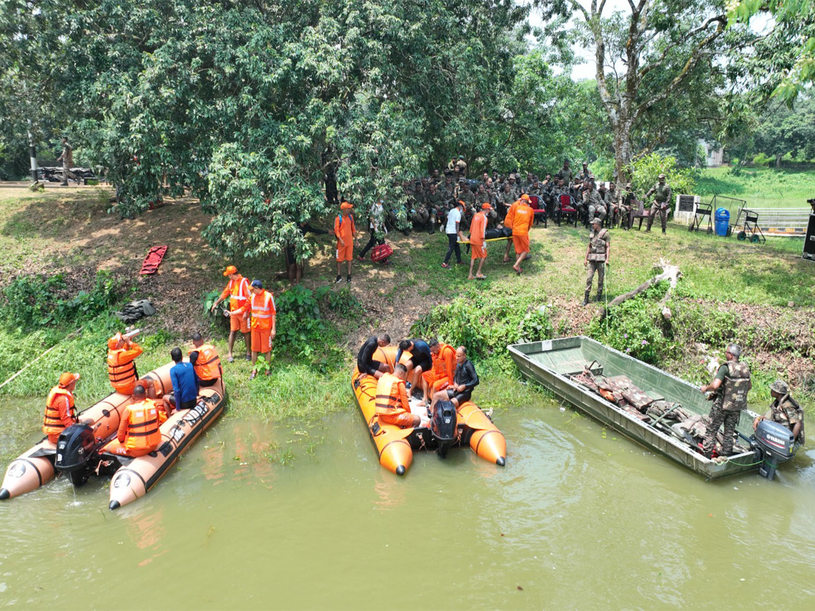 Tripura: Indian Army, NDRF conduct joint flood relief, rescue mock ...