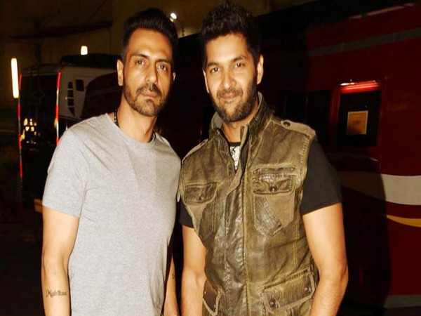 Arjun Rampal, Purab Kohli reunite for 'London Files'