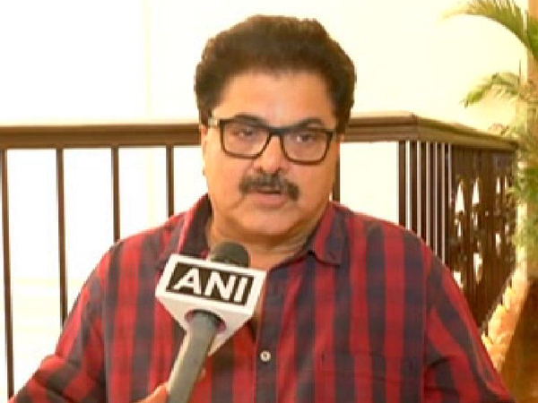 COVID-19: IFTDA expresses concern for Bachchan and Kher family, urges ...