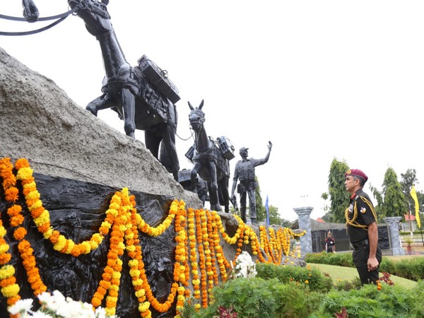 Lieutenant General Basant Kumar Repswal pays homages to animals, their ...