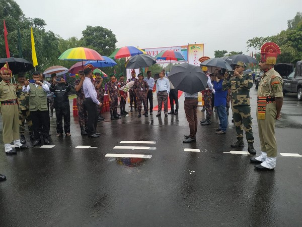 Indian media delegation reaches Bangladesh to study border management ...