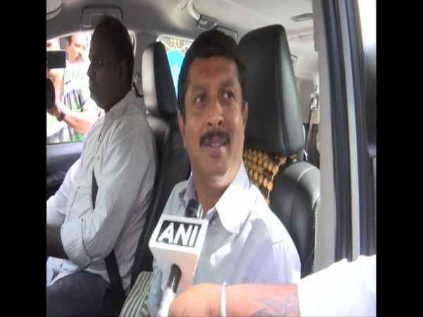 We are all together, we want the govt back: Karnataka Cong MLA Byrathi ...