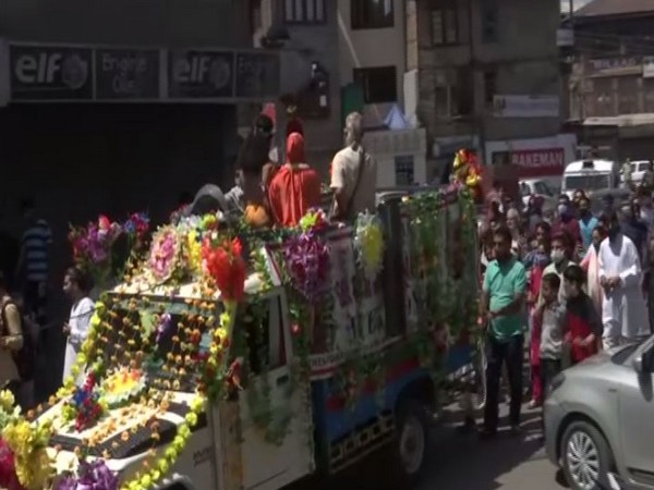 With Jhanki Yatra, Janmashtami celebrated in Srinagar