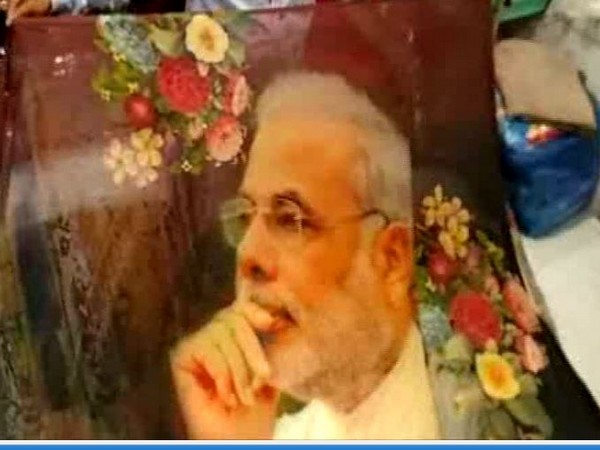 'Modi sarees' a big hit this election season