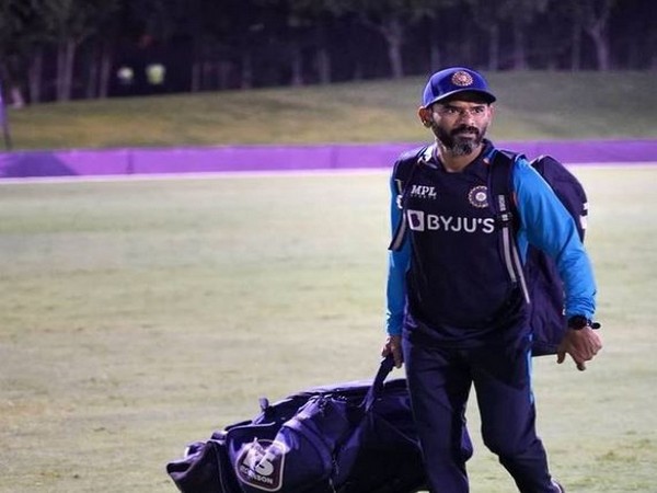 R Sridhar pens emotional note for BCCI, players before last assignment ...