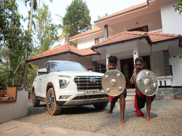 Martial Arts of India: Kalaripayat - Art of war and peace