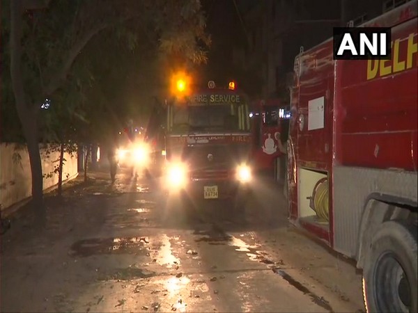 Delhi: Fire breaks out in building at Sri Aurobindo Marg