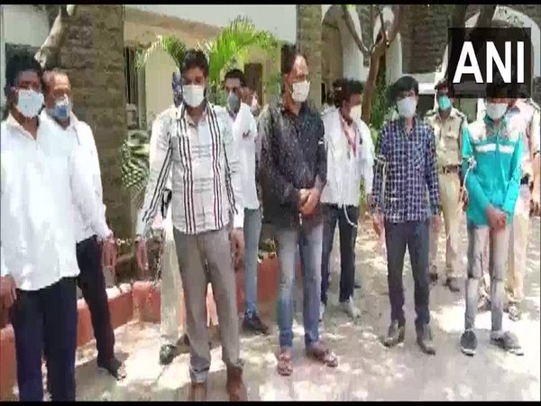 Indore Crime Branch busts illegal liquor factory, 5 held