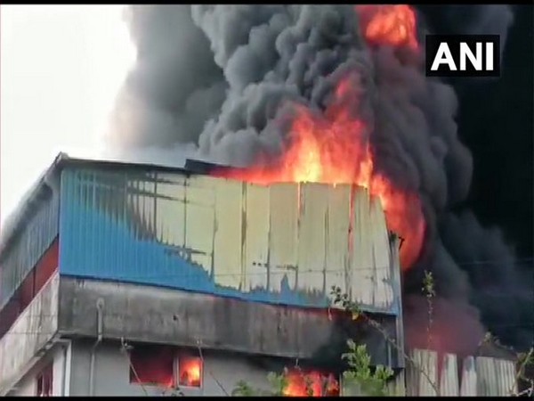 Fire breaks out at plastic factory in Maharashtra's Thane