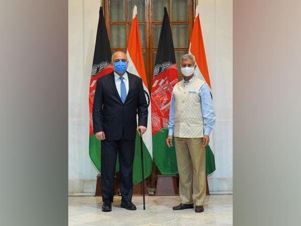 Afghan Foreign Affairs minister meets with EAM Jaishankar