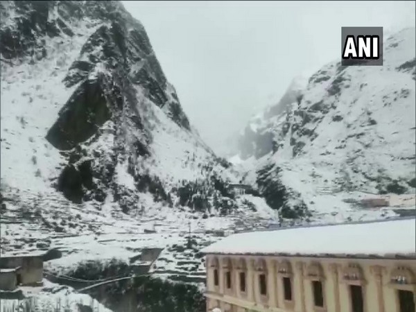 Uttarakhand: Badrinath Dham covered in blanket of snow