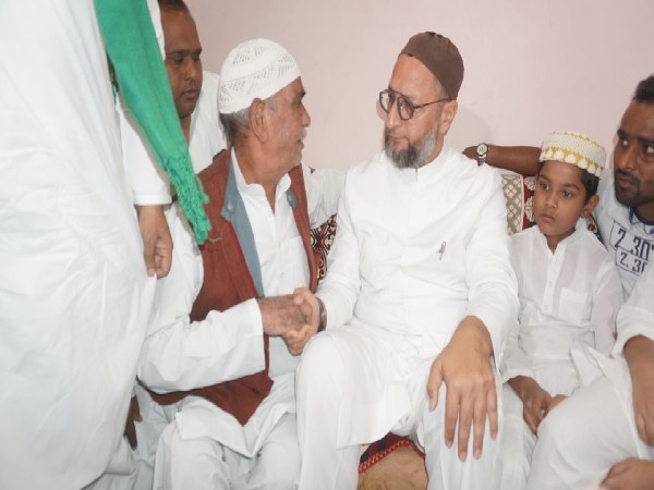Owaisi meets family of AIMIM leader gunned down in Meerut