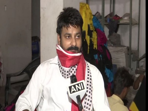 As demand for 'gamcha' mask worn by PM Modi surges, UP town's weavers ...