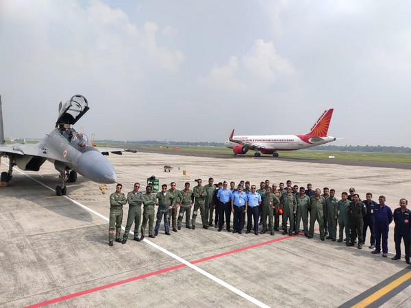 Eastern Air Command conducts fighter operations exercise at 6 civilian ...